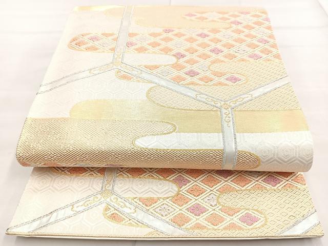 ■■■　サイズ　■■■ 長さ 430cm 幅 31cm程 ■■■　商品詳細　■■■ 【正絹】 詳細に関しましては、画像をご確認ください。 大変上質な逸品になります。 お安く出品致しますので、是非この機会にいかがでしょうか？ ■■■　注意事項...