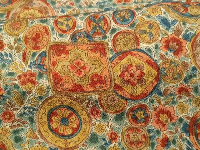 ■■■　サイズ　■■■ 身丈 154cm（肩から） 裄丈 65cm 袖丈 45.5cm　縫込み 5.5cm 袖幅 33cm 前幅 24cm 後幅 28cm 着物縫いこみ 内揚げ 2cm 裄 お袖側 約1cm　身頃側 約1cm ■■■　商品詳...