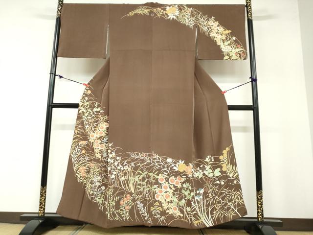 ■■■　サイズ　■■■ 身丈 155cm（肩から） 裄丈 69.5cm 袖丈 44.5cm　縫込み 5cm 袖幅 36cm 前幅 22cm 後幅 28cm 着物縫いこみ 内揚げ 6cm 裄 お袖側 約2cm　身頃側 約3cm ■■■　商品詳...