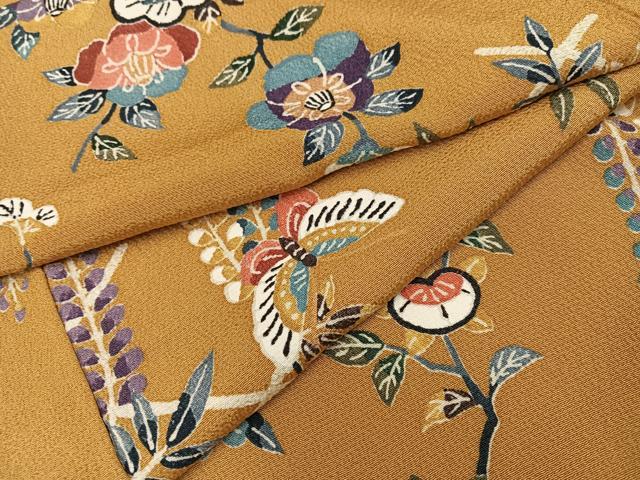 ■■■　サイズ　■■■ 身丈 156cm（肩から） 裄丈 64.5cm 袖丈 51cm　縫込み 3cm 袖幅 33cm 前幅 22.5cm 後幅 28cm 着物縫いこみ 内揚げ 6cm 裄 お袖側 約1cm　身頃側 約2cm ■■■　商品詳...