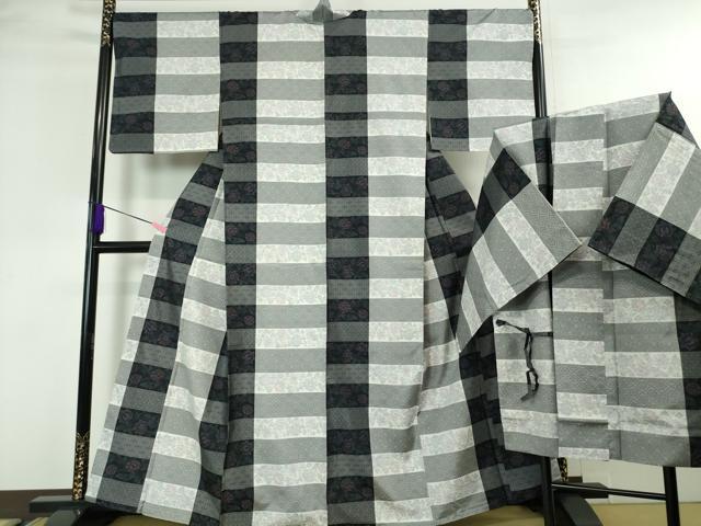 ■■■　サイズ　■■■ 【着物】 身丈 160cm（肩から） 裄丈 69cm 袖丈 49cm 縫込み 4cm 袖幅 34.5cm 前幅 25cm 後幅 30.5cm 着物縫いこみ 内揚げ 2cm 裄 お袖側 約 3cm　身頃側 約 1cm ...