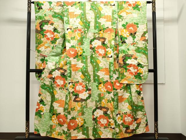 ■■■　サイズ　■■■ 身丈 153cm（肩から） 裄丈 64cm 袖丈 92cm　縫込み 10.5cm 袖幅 32.5cm 前幅 23cm 後幅 28.5cm 着物縫いこみ 内揚げ 9cm 裄 お袖側 約2.5cm　身頃側 約2.5cm ...