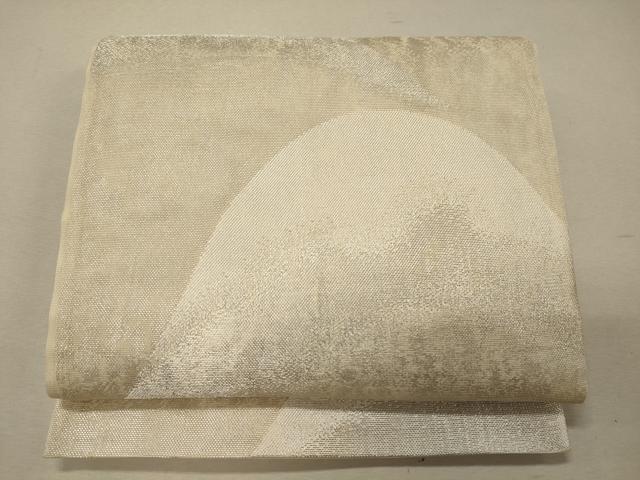 ■■■　サイズ　■■■ 長さ 432cm 幅 30cm程 ■■■　商品詳細　■■■ 【正絹・芯なし】 状態は締めてはおりますが 特に目立ったシミ汚れなどもなく大変良い状態です。 大変上質な逸品になります。 お安く出品致しますので、是非この機...