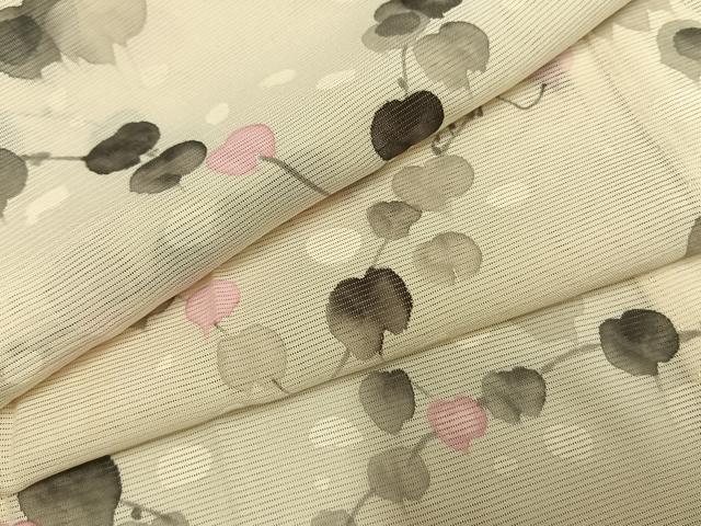 ■■■　サイズ　■■■ 身丈 159cm（肩から） 裄丈 62cm 袖丈 46cm　縫込み 2.5cm 袖幅 32cm 前幅 23cm 後幅 30cm 着物縫いこみ 内揚げ 0cm 裄 お袖側 約2cm　身頃側 約4.5cm ■■■　商品詳...