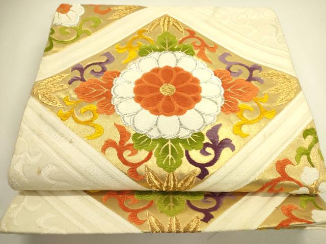 ■■■　サイズ　■■■ 長さ 420cm 幅 31cm程 ■■■　商品詳細　■■■ 【正絹・芯なし】 詳細に関しましては、画像をご確認ください。 大変上質な逸品になります。 お安く出品致しますので、是非この機会にいかがでしょうか？ ■■■　...