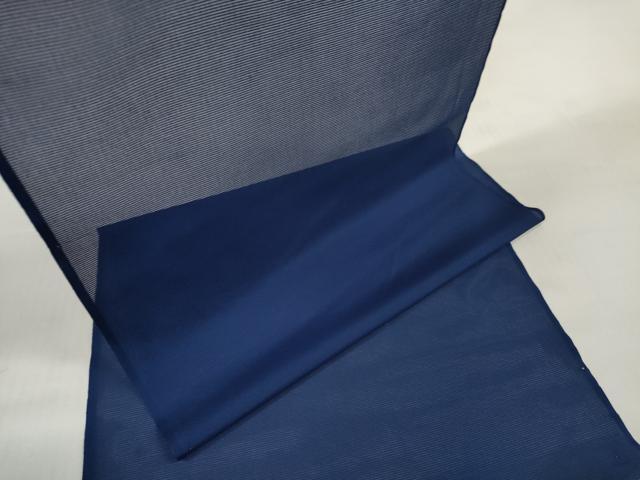 ■■■　サイズ　■■■ 長さ 　着尺分あり 幅 　　約37cm ■■■　商品詳細　■■■ 【化繊・紋付き】 状態は接写画像のように耳所々に切り込み・解れがございます。 お安く出品致しますので、是非この機会にいかがでしょうか？ ※接写画像の様...