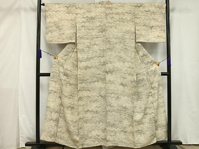 ■■■　サイズ　■■■ 身丈 157cm（肩から） 裄丈 66cm 袖丈 45cm　縫込み 2cm 袖幅 32cm 前幅 27cm 後幅 31cm 着物縫いこみ 内揚げ 5cm 裄 お袖側 約5cm　身頃側 約1cm ■■■　商品詳細　■■...