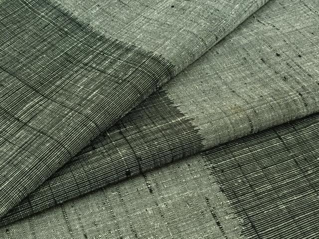 ■■■　サイズ　■■■ 身丈 162cm（肩から） 裄丈 63cm 袖丈 47cm　縫込み 1cm 袖幅 32cm 前幅 23cm 後幅 29cm 着物縫いこみ 内揚げ 0cm 裄 お袖側 約2cm　身頃側 約1.5cm ■■■　商品詳細　...