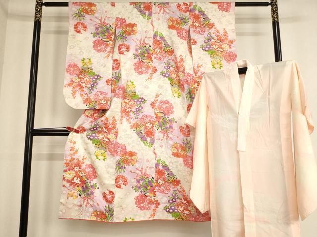 ■■■　サイズ　■■■ 【祝着】 身丈 127.5cm（肩から） 裄丈 48cm（肩上げ　0cm） 袖丈 66cm　縫込み 3cm 袖幅 26.5cm 前幅 17cm 後幅 22cm 着物縫いこみ 内揚げ 0cm （腰上げ　0cm） 裄 お...