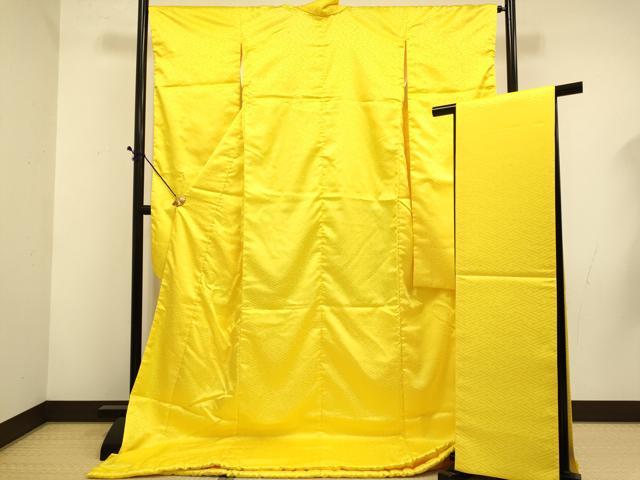■■■　サイズ　■■■ 【掛下】 身丈 191cm（肩から） 裄丈 66.5cm 袖丈 106.5cm　縫込み 6.5cm 袖幅 34cm 前幅 25cm 後幅 30.5cm 着物縫いこみ 内揚げ 0cm 裄 お袖側 1cm　身頃側 約2c...