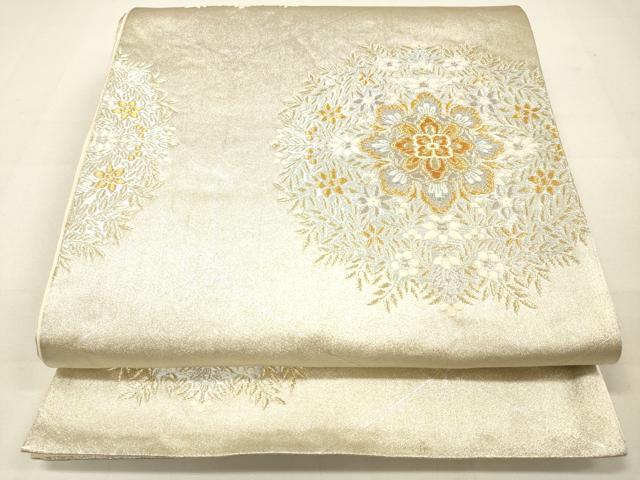 ■■■　サイズ　■■■ 長さ 426cm 幅 30.5cm程 ■■■　商品詳細　■■■ 【正絹・芯なし】 詳細に関しましては、画像をご確認ください。 大変上質な逸品になります。 お安く出品致しますので、是非この機会にいかがでしょうか？ ■■...
