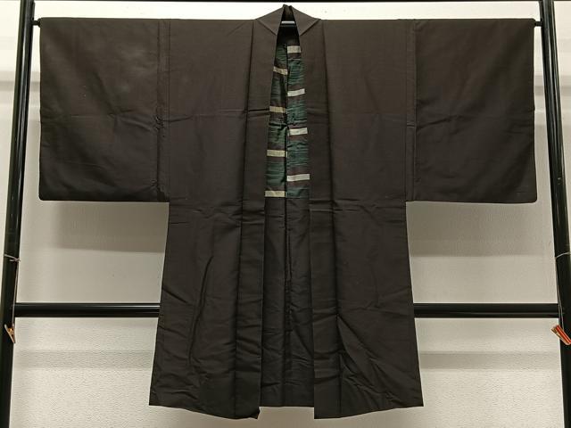 ■■■　サイズ　■■■ 身丈 100cm（肩から） 裄丈 66cm 袖丈 50cm　縫込み 2.5cm 袖幅 34cm 前幅 18.5cm 後幅 30.5cm 裄 お袖側 約1cm　身頃側 約1.5cm ■■■　商品詳細　■■■ 【正絹】 ...