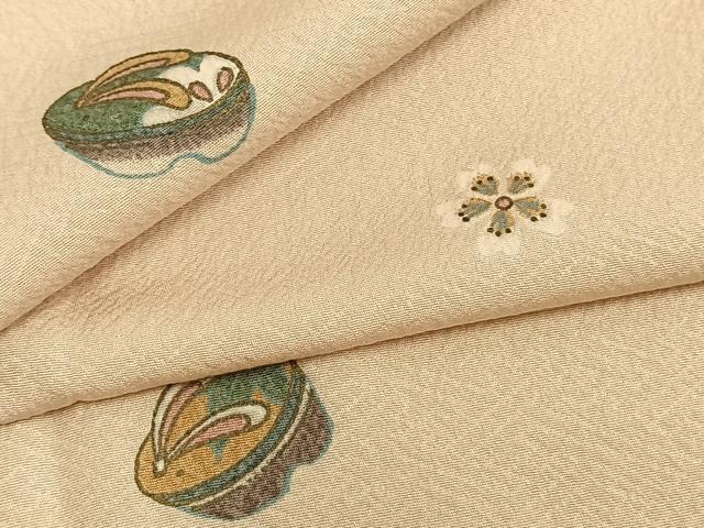 ■■■　サイズ　■■■ 身丈 157cm（肩から） 裄丈 63cm 袖丈 47cm　縫込み 5cm 袖幅 32cm 前幅 25cm 後幅 29cm 着物縫いこみ 内揚げ 5cm 裄 お袖側 約2.5cm　身頃側 約2.5cm ■■■　商品詳...