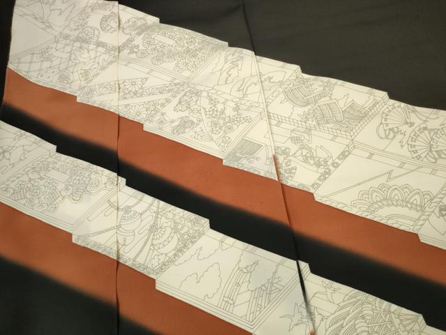 ■■■　サイズ　■■■ 長さ　　着尺分あり 幅　　　約36.5cm ■■■　商品詳細　■■■ 【正絹・石持付き・未使用】 状態は接写画像のようの裏面に柄移りがございます。 大変上質な逸品になります。 お安く出品致しますので、是非この機会にい...