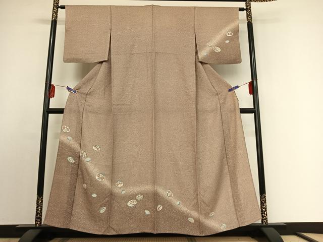 ■■■　サイズ　■■■ 身丈 156cm（肩から） 裄丈 63cm 袖丈 45cm　縫込み 3cm 袖幅 32cm 前幅 25cm 後幅 30.5cm 着物縫いこみ 内揚げ 5cm 裄 お袖側 約2cm　身頃側 約3cm ■■■　商品詳細　...