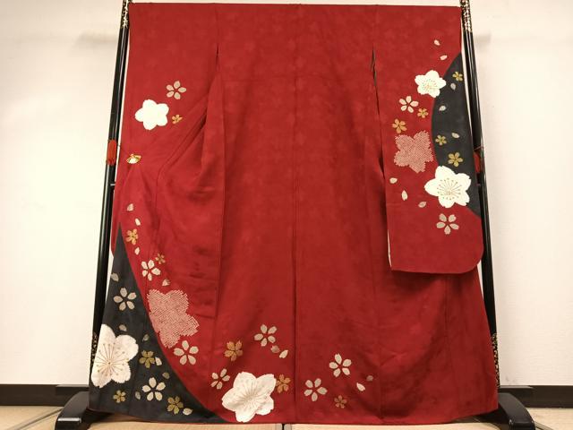 ■■■　サイズ　■■■ 身丈 169cm（肩から） 裄丈 69cm 袖丈 113cm　縫込み 4cm 袖幅 35.5cm 前幅 27.5cm 後幅 31cm 着物縫いこみ 内揚げ 4cm 裄 お袖側 約2cm　身頃側 約2.5cm ■■■　...
