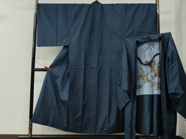 ■■■　サイズ　■■■ 【着物】 身丈 149cm（肩から） 裄丈 71.5cm 袖丈 52cm　縫込み 4cm 袖幅 38cm 前幅 25cm 後幅 30cm 着物縫いこみ 内揚げ 8cm 裄 お袖側 約1cm　身頃側 約4cm 【羽織】...