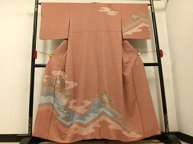 ■■■　サイズ　■■■ 身丈 156.5cm（肩から） 裄丈 64.5cm 袖丈 47cm　縫込み 5cm 袖幅 33cm 前幅 24cm 後幅 30.5cm 着物縫いこみ 内揚げ 4cm 裄 お袖側 約1cm　身頃側 約2cm ■■■　商...