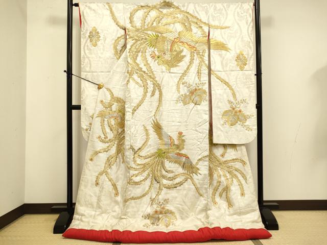 ■■■　サイズ　■■■ 身丈 177cm（肩から） 裄丈 64.5cm 袖丈 106cm　縫込み 4cm 袖幅 32.5cm 前幅 24cm 後幅 29.5cm 着物縫いこみ 内揚げ 0cm 裄 お袖側 約1cm　身頃側 約0cm ■■■　...