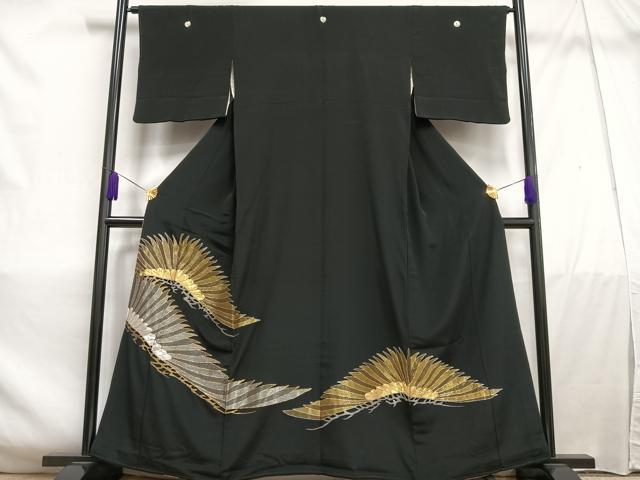 ■■■　サイズ　■■■ 身丈 159cm（肩から） 裄丈 65cm 袖丈 44cm　縫込み 5cm 袖幅 33cm 前幅 26cm 後幅 30.5cm 着物縫いこみ 内揚げ 0cm 裄 お袖側 約2.5cm　身頃側 約2cm ■■■　商品詳...