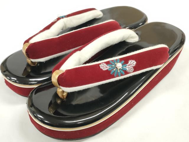 ■■■　サイズ　■■■ 長さ　　 23.5cm 幅　　　 7cm 踵高さ　 5cm ■■■　商品詳細　■■■ 状態は参考画像のように薄い汚れ・スレ・踵の擦り減りがございます。 大変上質な逸品になります。 お安く出品致しますので、是非この機会...