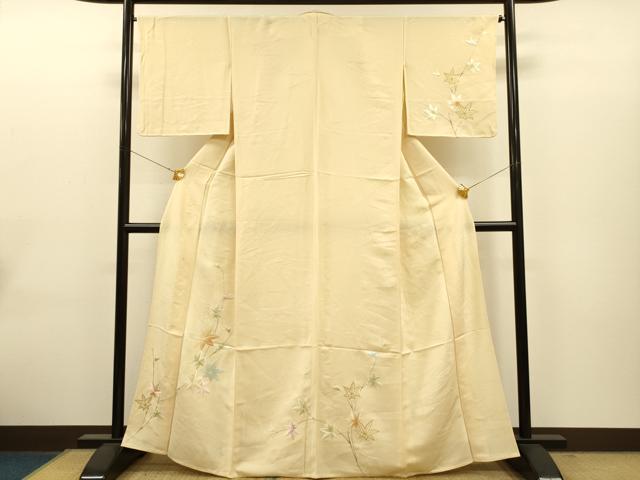 ■■■　サイズ　■■■ 身丈 164cm（肩から） 裄丈 66cm 袖丈 45cm　縫込み 13cm 袖幅 34.5cm 前幅 25cm 後幅 29.5cm 着物縫いこみ 内揚げ 0cm 裄 お袖側 約0cm　身頃側 約1cm ■■■　商品...