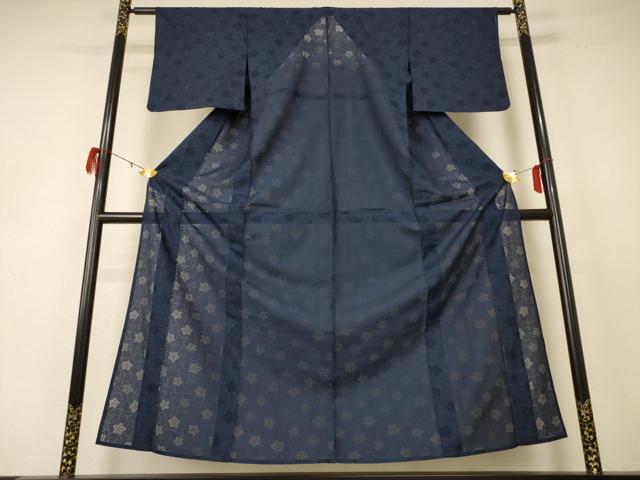 ■■■　サイズ　■■■ 身丈 154cm（肩から） 裄丈 60cm 袖丈 45cm　縫込み 6.5cm 袖幅 31.5cm 前幅 22cm 後幅 28cm 着物縫いこみ 内揚げ 0cm 裄 お袖側 約3cm　身頃側 約2.5cm ■■■　商...