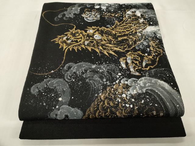 ■■■　サイズ　■■■ 長さ 442cm 幅 30.5cm程 ■■■　商品詳細　■■■ 【正絹】 状態は接写画像のように たれ先中のタグにペン書きがございますが その他特に目立ったシミ汚れなどもなく大変良い状態です。 着用時には見えない部分...