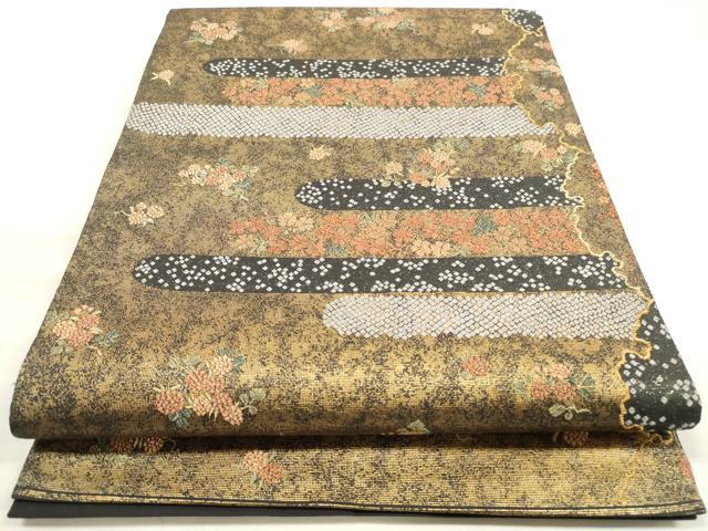 ■■■　サイズ　■■■ 長さ 440cm 幅 30.5cm程 ■■■　商品詳細　■■■ 【正絹・芯なし】 詳細に関しましては、画像をご確認ください。 大変上質な逸品になります。 お安く出品致しますので、是非この機会にいかがでしょうか？ ■■...