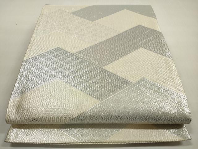 ■■■　サイズ　■■■ 長さ 438cm 幅 30.5cm程 ■■■　商品詳細　■■■ 【正絹】 詳細に関しましては、画像をご確認ください。 大変上質な逸品になります。 お安く出品致しますので、是非この機会にいかがでしょうか？ ■■■　注意...