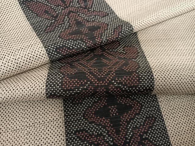 ■■■　サイズ　■■■ 身丈 156cm（肩から） 裄丈 64.5cm 袖丈 49cm　縫込み 4cm 袖幅 33cm 前幅 24.5cm 後幅 30.5cm 着物縫いこみ 内揚げ 0cm 裄 お袖側 約3cm　身頃側 約2cm ■■■　商...