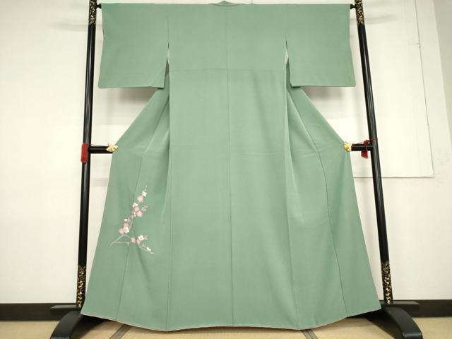 ■■■　サイズ　■■■ 身丈 160cm（肩から） 裄丈 64cm 袖丈 47cm　縫込み 5cm 袖幅 33cm 前幅 22cm 後幅 29cm 着物縫いこみ 内揚げ 3cm 裄 お袖側 約2cm　身頃側 約4cm ■■■　商品詳細　■■...