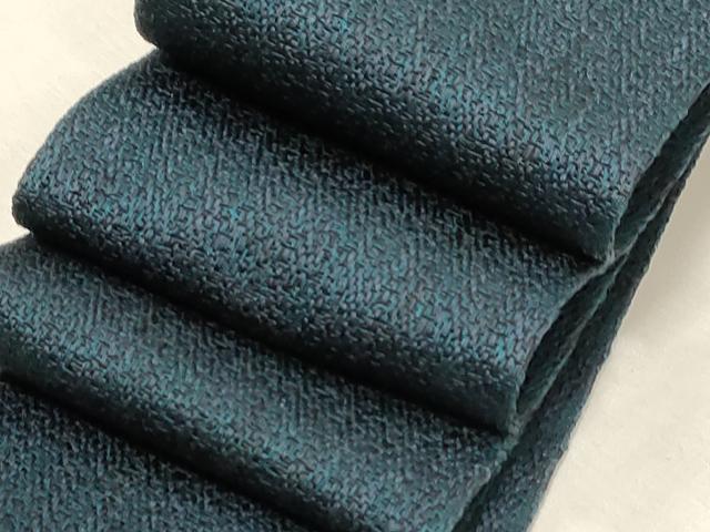 ■■■　サイズ　■■■ 長さ 408cm 幅 10cm程 ■■■　商品詳細　■■■ 【正絹・未使用】 状態は一度も締めておらず 特に目立ったシミ汚れなどもなく大変良い状態です。 本場筑前博多織は、 福岡県福岡市博多区やその周辺で生産される絹...