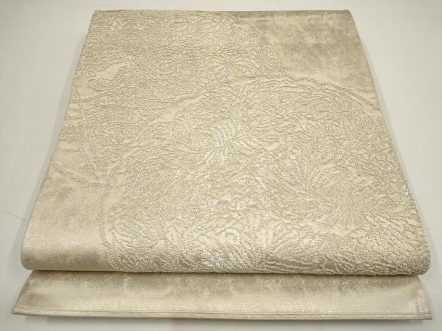 ■■■　サイズ　■■■ 長さ 440cm 幅 30.5cm程 ■■■　商品詳細　■■■ 【正絹】 状態は接写画像のように 太鼓・前柄・柄止まり・裏地に薄い汚れがございますが その他特に目立ったシミ汚れなどもなく大変良い状態です。 大変上質な...