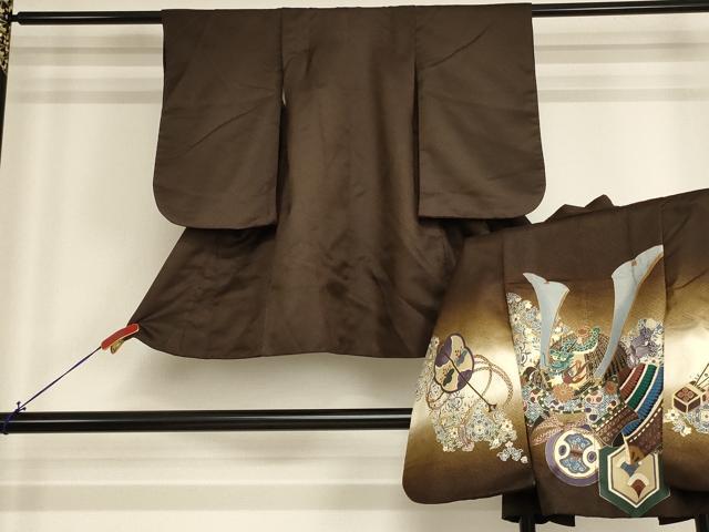 ■■■　サイズ　■■■ 【祝着】 身丈 69.5cm（肩から） 裄丈 35cm（肩上げ　4.5cm） 袖丈 44.5cm　縫込み 1.5cm 袖幅 22.5cm 前幅 16.5cm 後幅 21cm 着物縫いこみ 内揚げ 0cm （腰上げ　0...