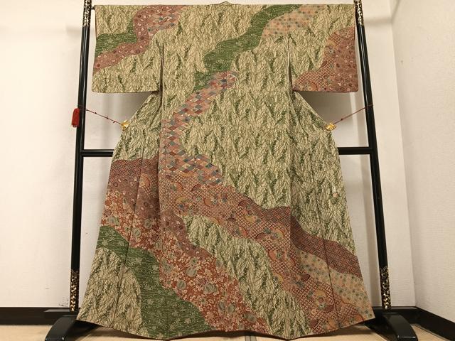 ■■■　サイズ　■■■ 身丈 159cm（肩から） 裄丈 66.5cm 袖丈 47cm　縫込み 3.5cm 袖幅 33.5cm 前幅 26.5cm 後幅 31cm 着物縫いこみ 内揚げ 5cm 裄 お袖側 約0cm　身頃側 約0cm ■■■...