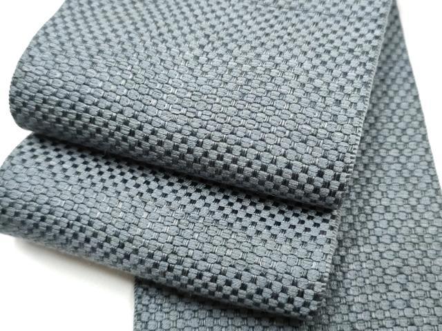 ■■■　サイズ　■■■ 長さ 386cm 幅 9.5cm程 ■■■　商品詳細　■■■ 【正絹】 状態は締めてはおりますが 特に目立ったシミ汚れなどもなく大変良い状態です。 本場筑前博多織は、福岡県福岡市博多区やその周辺で生産される絹織物です...
