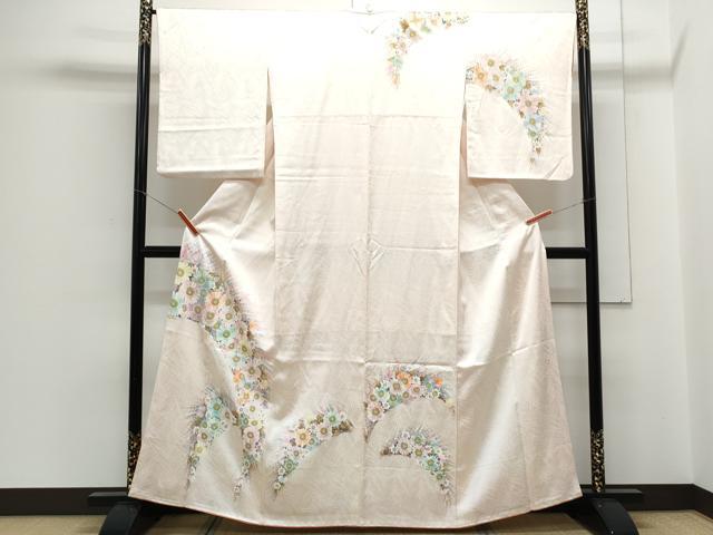 ■■■　サイズ　■■■ 身丈 160.5cm（肩から） 裄丈 66.5cm 袖丈 55cm　縫込み 5cm 袖幅 34cm 前幅 24cm 後幅 30cm 着物縫いこみ 内揚げ 2cm 裄 お袖側 約1cm　身頃側 約2cm ■■■　商品詳...