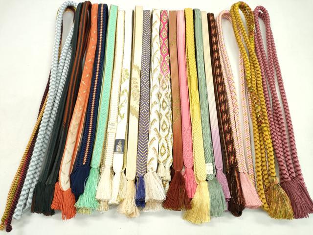 ■■■　商品詳細　■■■ ※こちらのお品はまとめての出品となりますので、 汚れ・サイズ等の詳細は記載しておりません。 ご理解の上でのご入札をお願い致します。 大変上質な逸品になります。 お安く出品致しますので、是非この機会にいかがでしょうか...