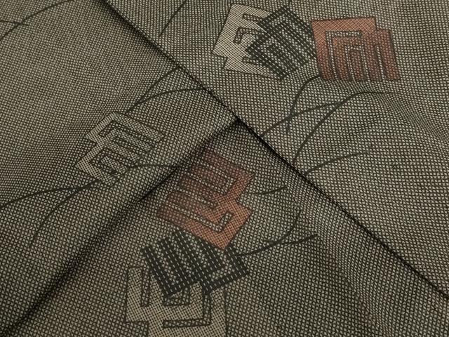 ■■■　サイズ　■■■ 身丈 163cm（肩から） 裄丈 66cm 袖丈 49cm　縫込み 2cm 袖幅 34cm 前幅 25cm 後幅 30cm 着物縫いこみ 内揚げ 0cm 裄 お袖側 約1cm　身頃側 約2.5cm ■■■　商品詳細　...