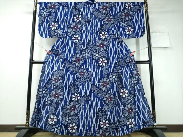 ■■■　サイズ　■■■ 身丈 160cm（肩から） 裄丈 68.5cm 袖丈 49cm　縫込み 2cm 袖幅 36cm 前幅 27cm 後幅 33.5cm 着物縫いこみ 内揚げ 0cm 裄 お袖側 約0cm　身頃側 約2cm ■■■　商品詳...