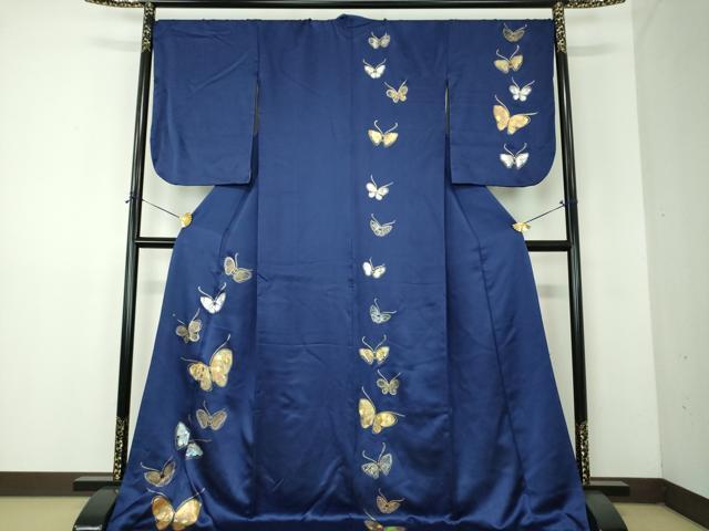 ■■■　サイズ　■■■ 身丈 173.5cm（肩から） 裄丈 69.5cm 袖丈 59cm　縫込み 3.5cm 袖幅 35.5cm 前幅 24.5cm 後幅 30cm 着物縫いこみ 内揚げ 0cm 裄 お袖側 約0cm　身頃側 約0cm ■...