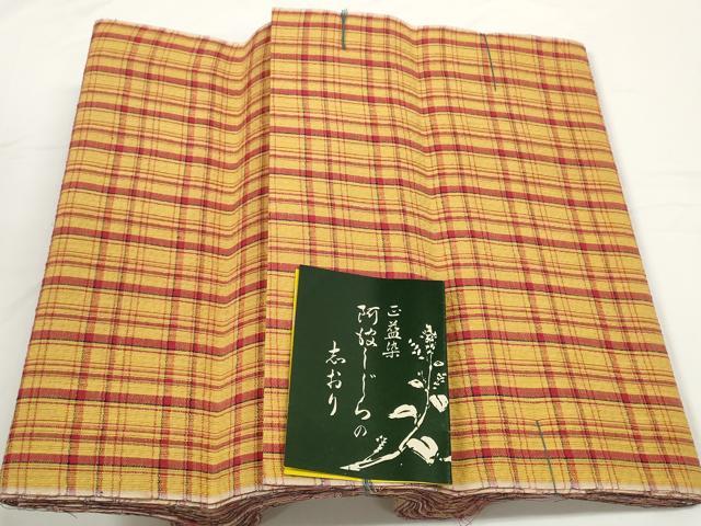 ■■■　サイズ　■■■ 長さ　　着尺分あり 幅　　　約36cm ■■■　商品詳細　■■■ 【綿・未使用】 状態は接写画像のように表地所々に薄い汚れがございます。 徳島県の伝統的な綿織物で、 国によって伝統的工芸品に指定されている阿波しじら織...