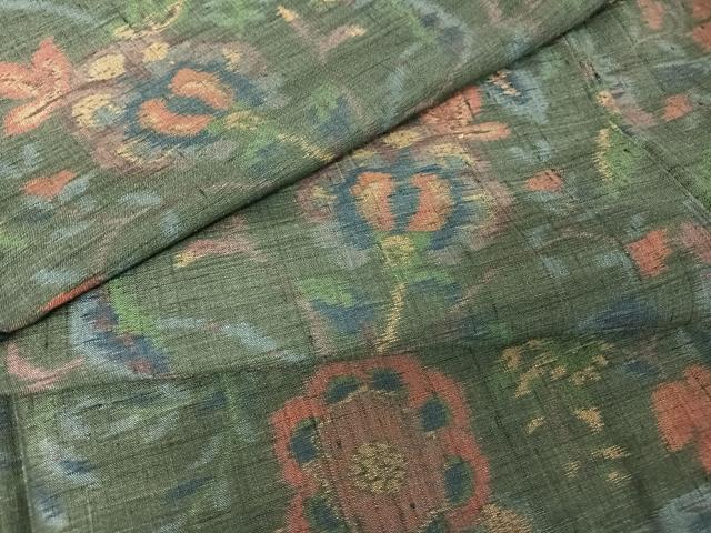 ■■■　サイズ　■■■ 身丈 163cm（肩から） 裄丈 63cm 袖丈 46cm　縫込み 2cm 袖幅 32.5cm 前幅 24.5cm 後幅 29.5cm 着物縫いこみ 内揚げ 0cm 裄 お袖側 約3cm　身頃側 約3cm ■■■　商...