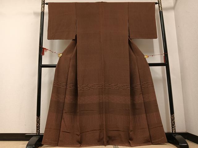 ■■■　サイズ　■■■ 身丈 163cm（肩から） 裄丈 64cm 袖丈 47cm　縫込み 3cm 袖幅 32cm 前幅 23.5cm 後幅 29cm 着物縫いこみ 内揚げ 1cm 裄 お袖側 約1cm　身頃側 約1cm ■■■　商品詳細　...