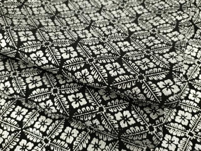 ■■■　サイズ　■■■ 身丈 158cm（肩から） 裄丈 64cm 袖丈 45cm　縫込み 5.5cm 袖幅 33cm 前幅 25cm 後幅 30cm 着物縫いこみ 内揚げ 1cm 裄 お袖側 約3cm　身頃側 約2cm ■■■　商品詳細　...