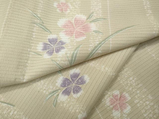 ■■■　サイズ　■■■ 身丈 150cm（肩から） 裄丈 63cm 袖丈 49cm　縫込み 2cm 袖幅 32cm 前幅 23cm 後幅 30cm 着物縫いこみ 内揚げ 0cm 裄 お袖側 約2cm　身頃側 約3cm ■■■　商品詳細　■■...