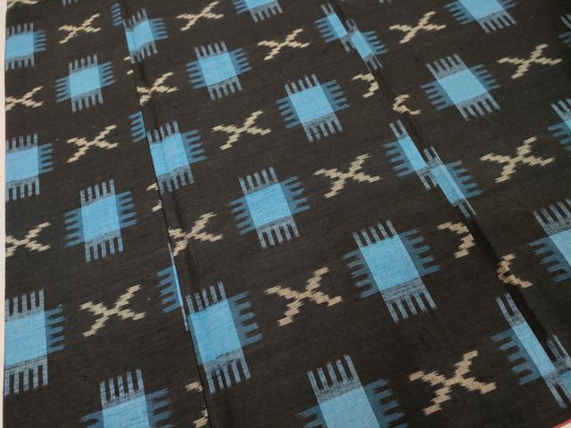 ■■■　サイズ　■■■ 身丈 153cm（肩から） 裄丈 63cm 袖丈 49cm　縫込み 4cm 袖幅 33cm 前幅 24cm 後幅 28.5cm 着物縫いこみ 内揚げ 0cm 裄 お袖側 約4.5cm　身頃側 約6cm ■■■　商品詳...