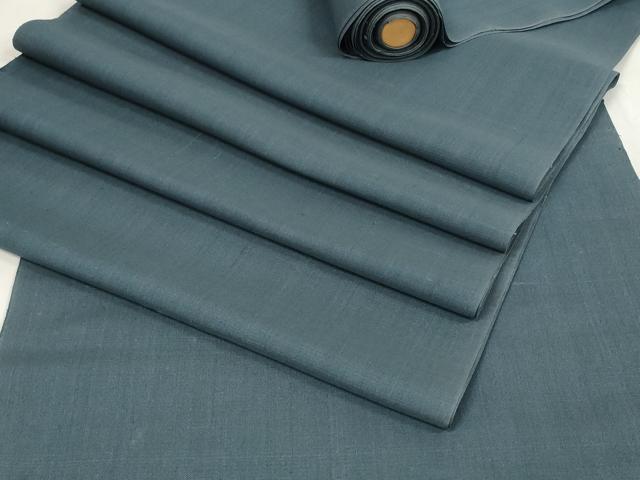 ■■■　サイズ　■■■ 長さ　　着尺分あり 幅　　　約37cm ■■■　商品詳細　■■■ 【正絹・未使用】 状態は接写画像のように表地所々に薄い汚れ、耳部分にヤケがございます。 大変上質な逸品になります。 お安く出品致しますので、是非この機...