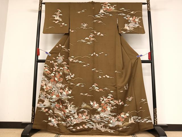 ■■■　サイズ　■■■ 身丈 164cm（肩から） 裄丈 63cm 袖丈 46cm　縫込み 2cm 袖幅 32.5cm 前幅 24.5cm 後幅 29.5cm 着物縫いこみ 内揚げ 1cm 裄 お袖側 約2cm　身頃側 約4cm ■■■　商...